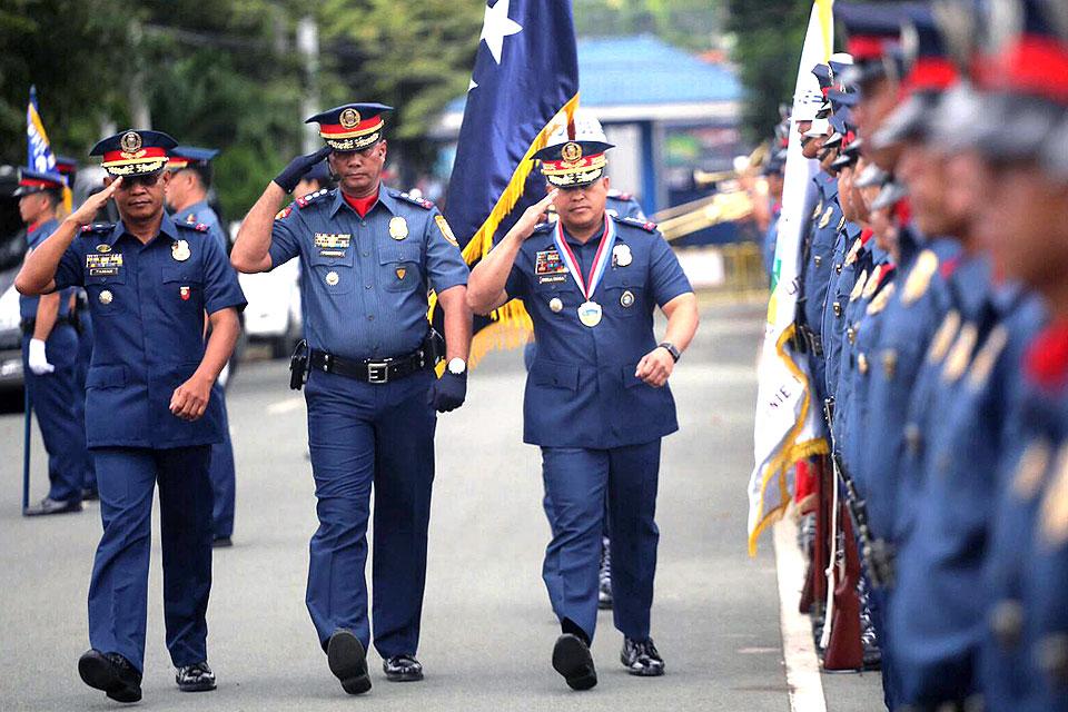Bato to cops: Kill resisting criminals, worry about human rights cases ...