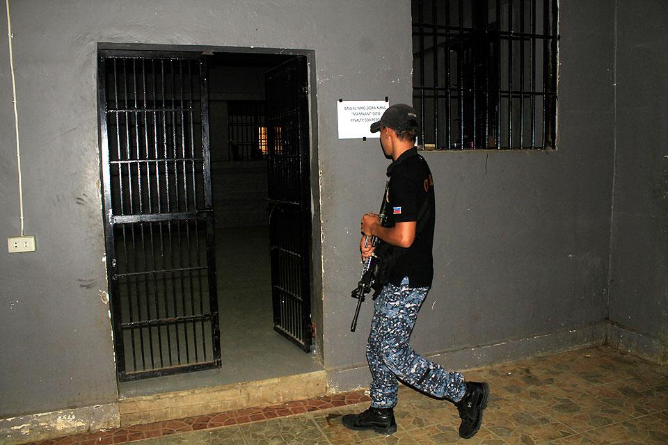 PNP to investigate Marawi jail break | GMA News Online