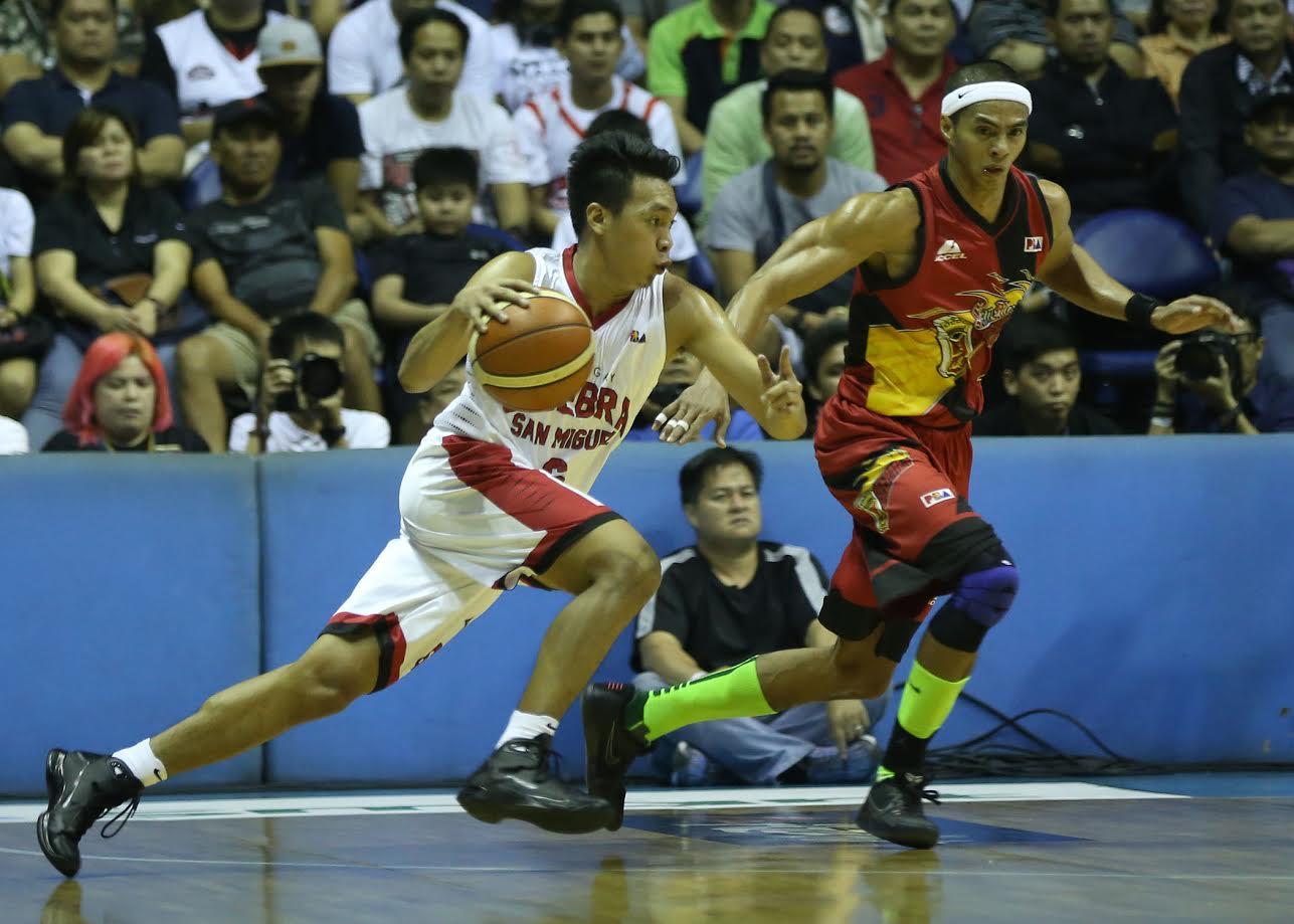 Ginebra steamrolls SMB to return to finals | GMA News Online