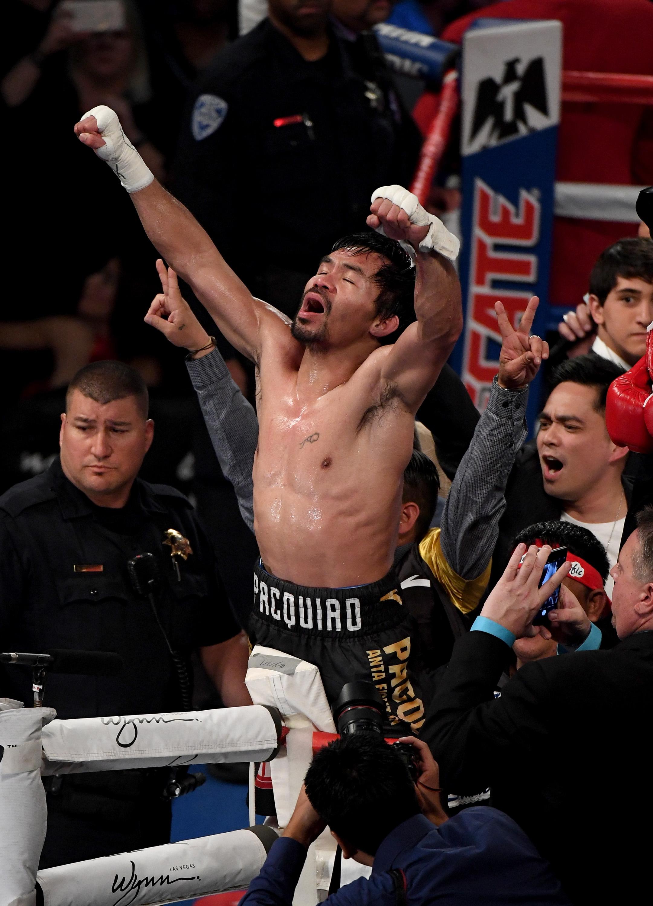 Manny Pacquiao vs. Jessie Vargas | Photos | GMA News Online Manny Pacquiao vs. Jessie Vargas | Photos | GMA News Online