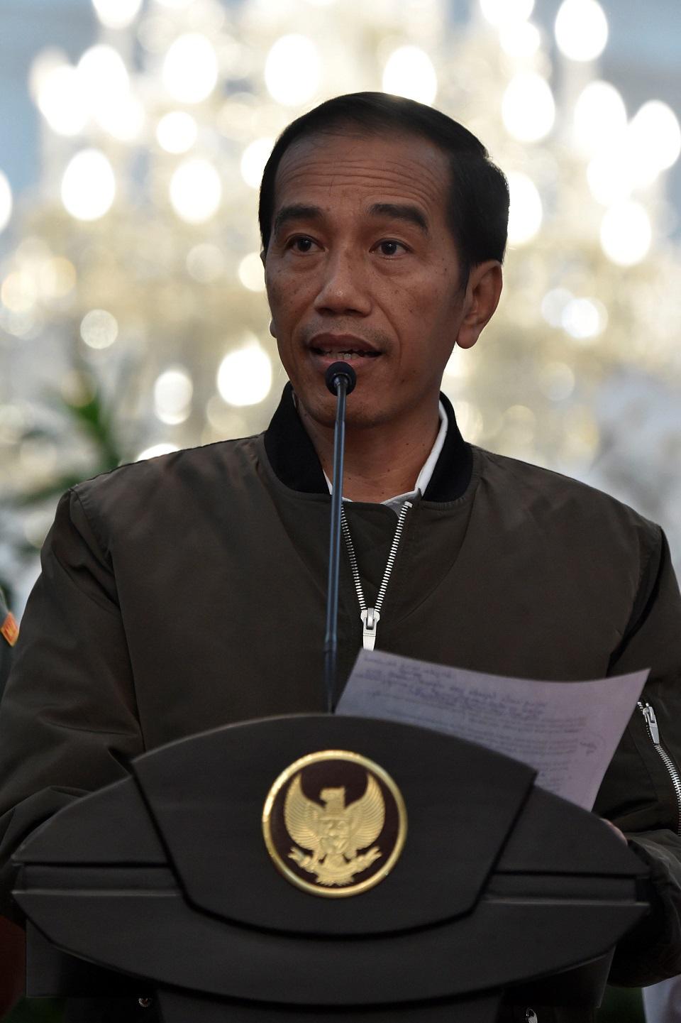 Indonesian president’s call for calm makes fashion statement | GMA News ...