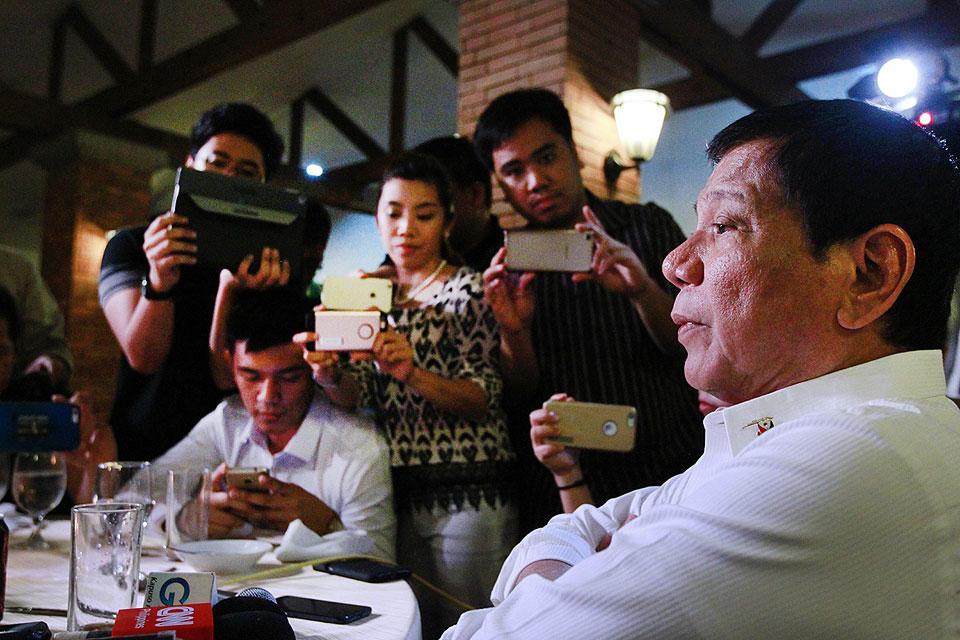 Palace clarifies Duterte statement: No imminent martial law declaration ...