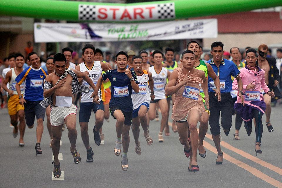 Marikina holds stiletto race | Photos | GMA News Online