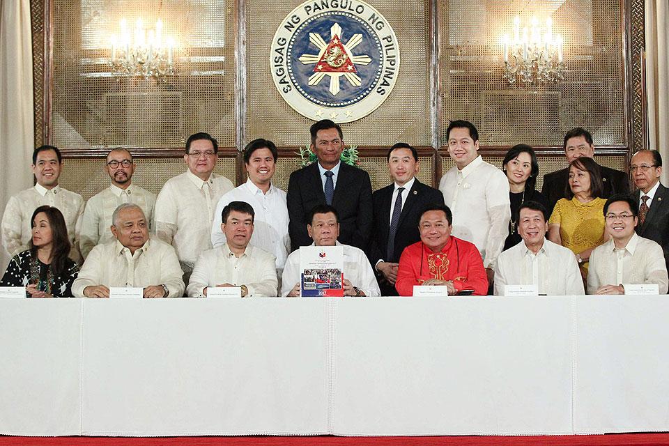 Duterte signs General Appropriations Act 2017 | Photos | GMA News Online