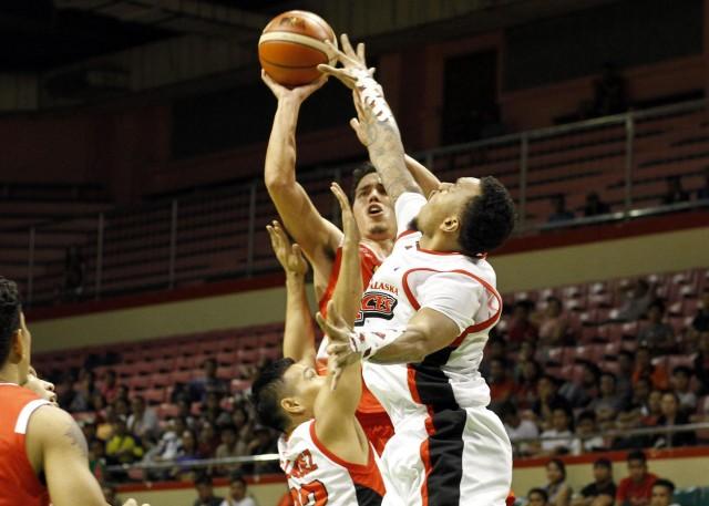 Aces cruise past Phoenix to take q'finals berth | GMA News Online