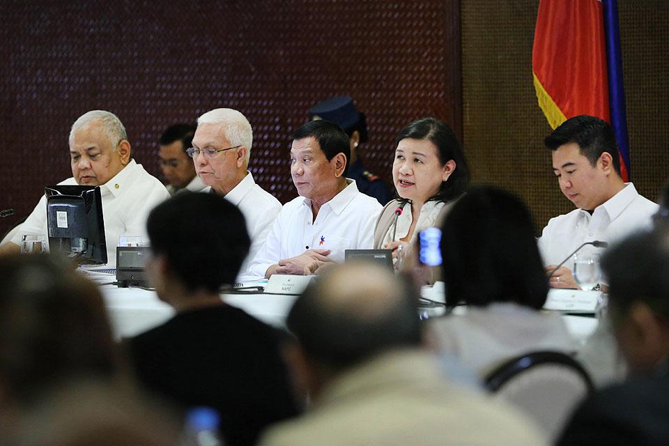 Duterte presides over NAPC meeting | Photos | GMA News Online