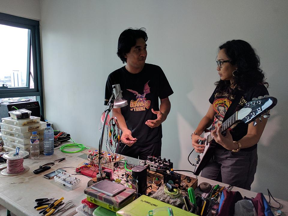 Pinoy artists explore the interface between art and artifice | GMA News ...