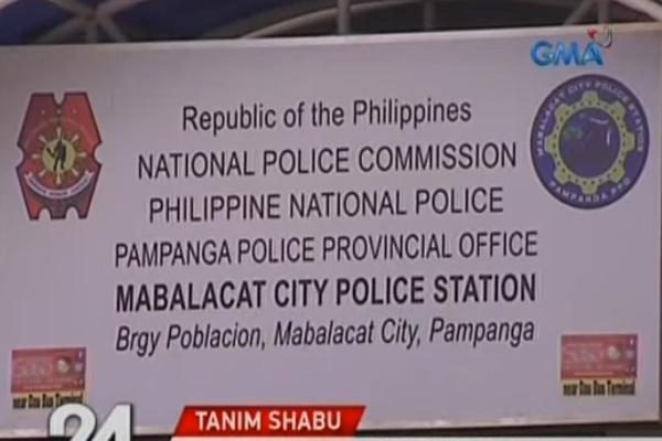 Ilang pulis ng Mabalacat, Pampanga, sangkot daw sa 'tanim-droga' | GMA ...