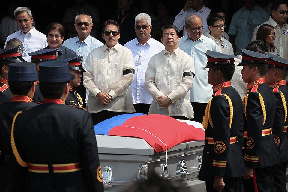 Senate honors the late Sen. Eva Estrada Kalaw | Photos | GMA News Online