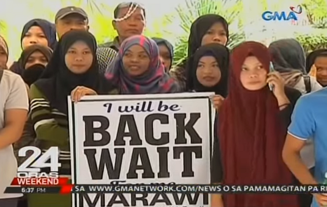 Evacuees allowed to push through with ‘symbolic march’ to Marawi | GMA ...