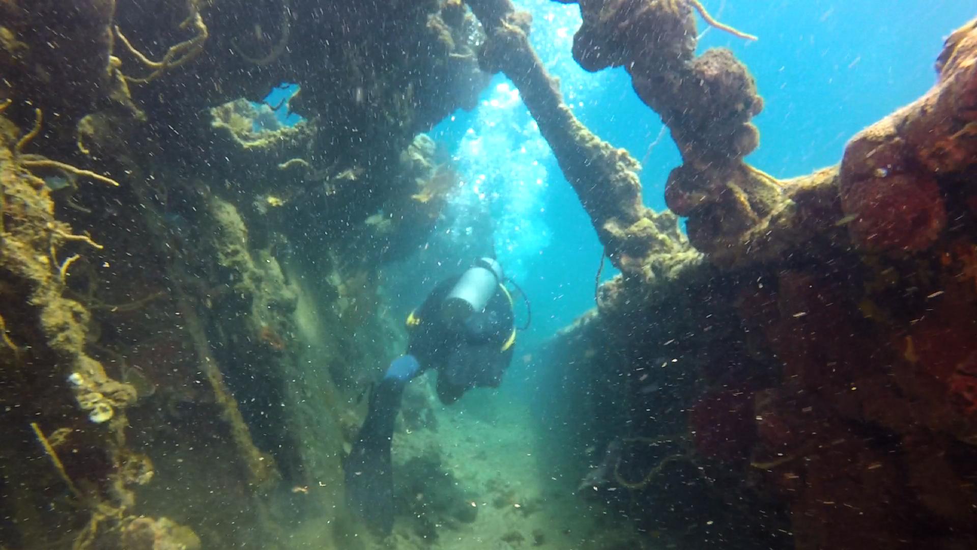 'Impyerno sa Dagat,' dokumentaryo ni Howie Severino ngayong Sabado sa I ...