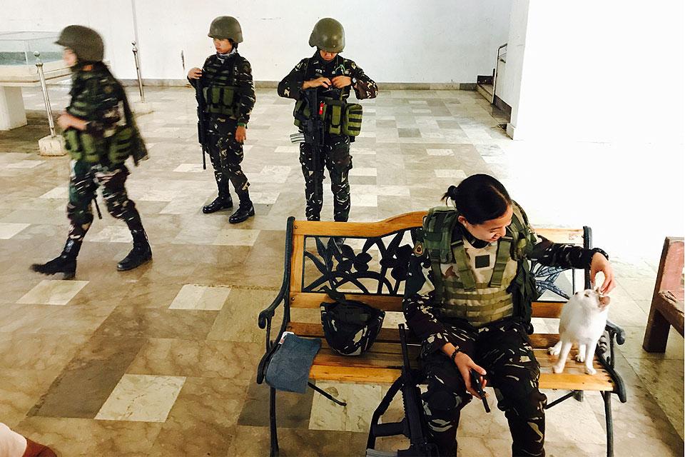 Female Soldiers Deployed In Marawi Photos Gma News Online