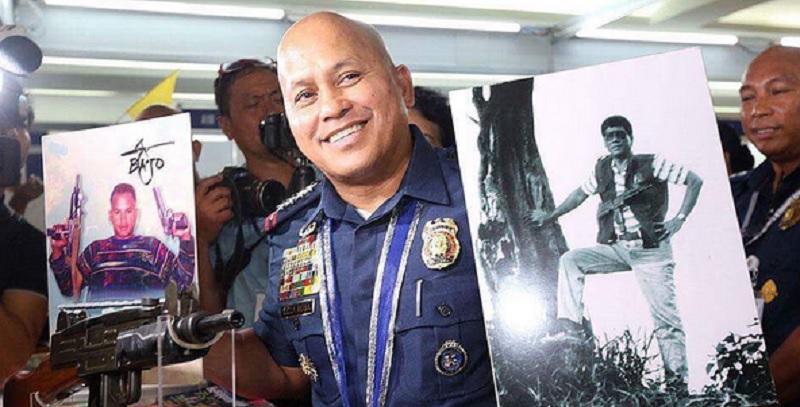 Duterte, Bato are poster boys at gun show | GMA News Online