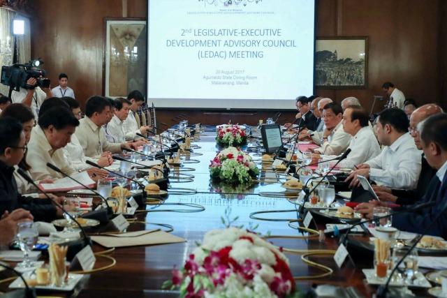 LEDAC OKs new department for housing, urban development | GMA News Online