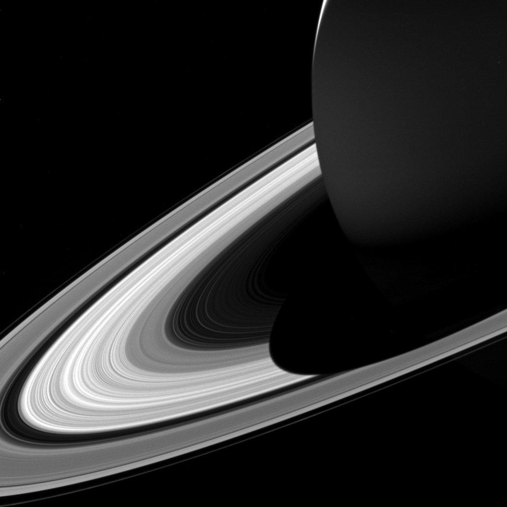 Lord of the rings: Saturn's halo may be relatively recent trait | GMA ...