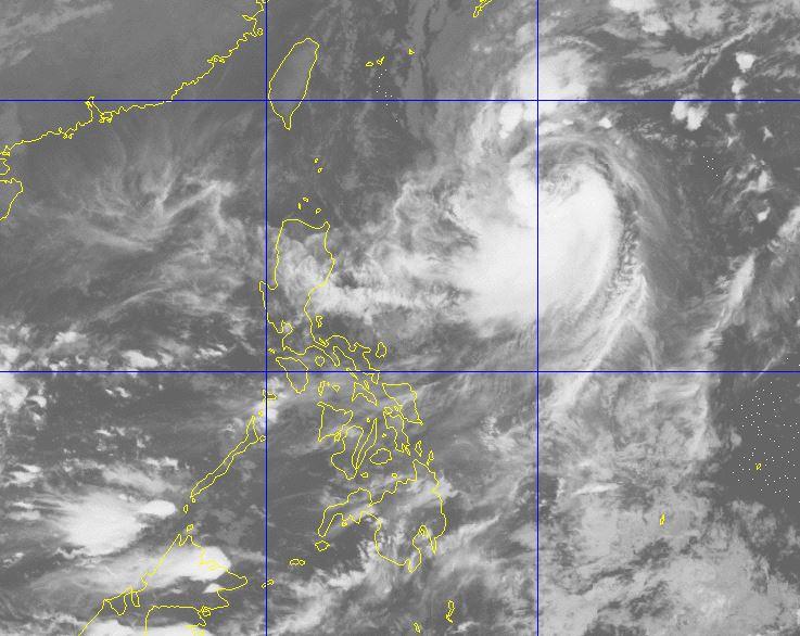 Quedan maintains strength, north-northwest direction | GMA News Online