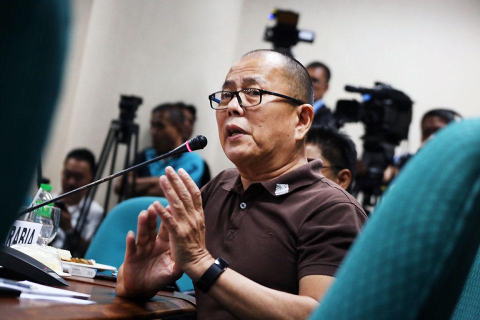 ‘Running priest,’ farmers, nun fast for ‘dying democracy’ | GMA News Online