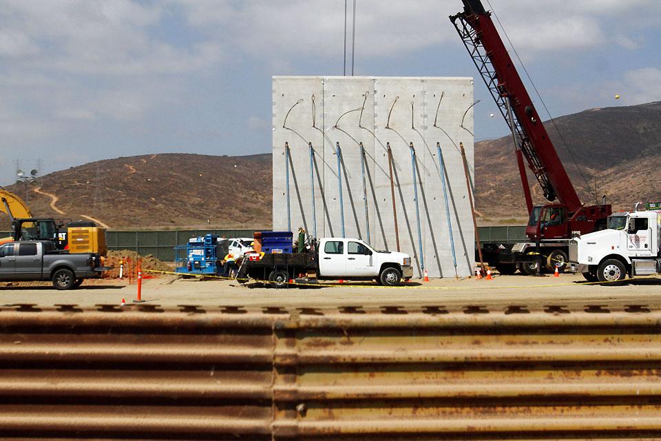 US states sue Trump over border wall emergency | GMA News Online