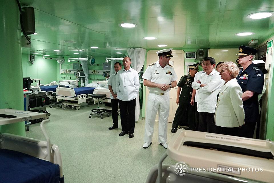 Duterte, Aussie envoy Gorely visit the HMAS Adelaide | Photos | GMA ...