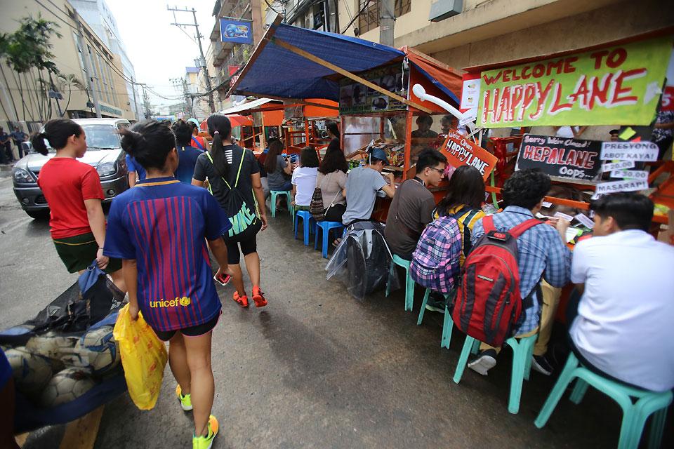 'Hepa Lane' opens; now called 'Happy Lane' | Photos | GMA News Online
