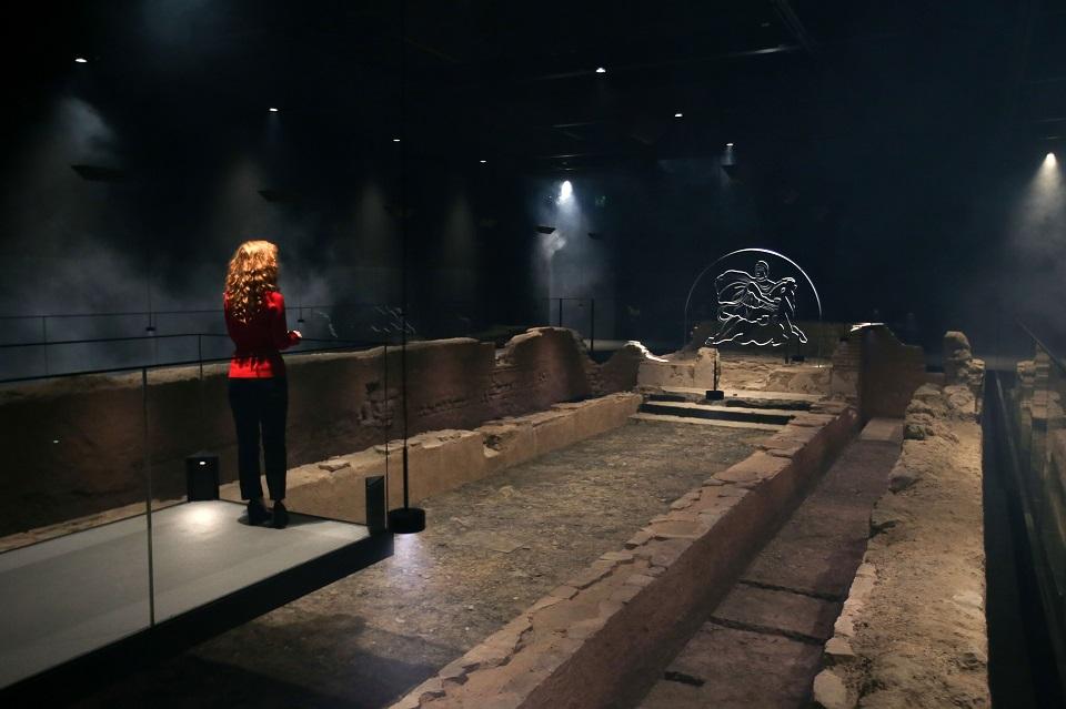 Roman temple to Mithras restored deep under City of London | GMA News ...