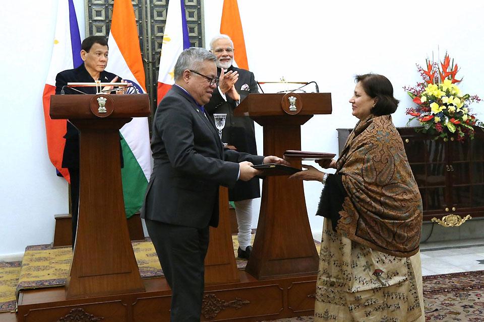 Trade Sec. Lopez: Duterte to bring home at least $1.25B in investments ...