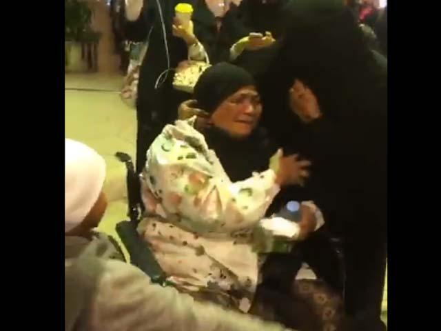 Videos capture tearful parting of OFW, Saudi employers | GMA News Online