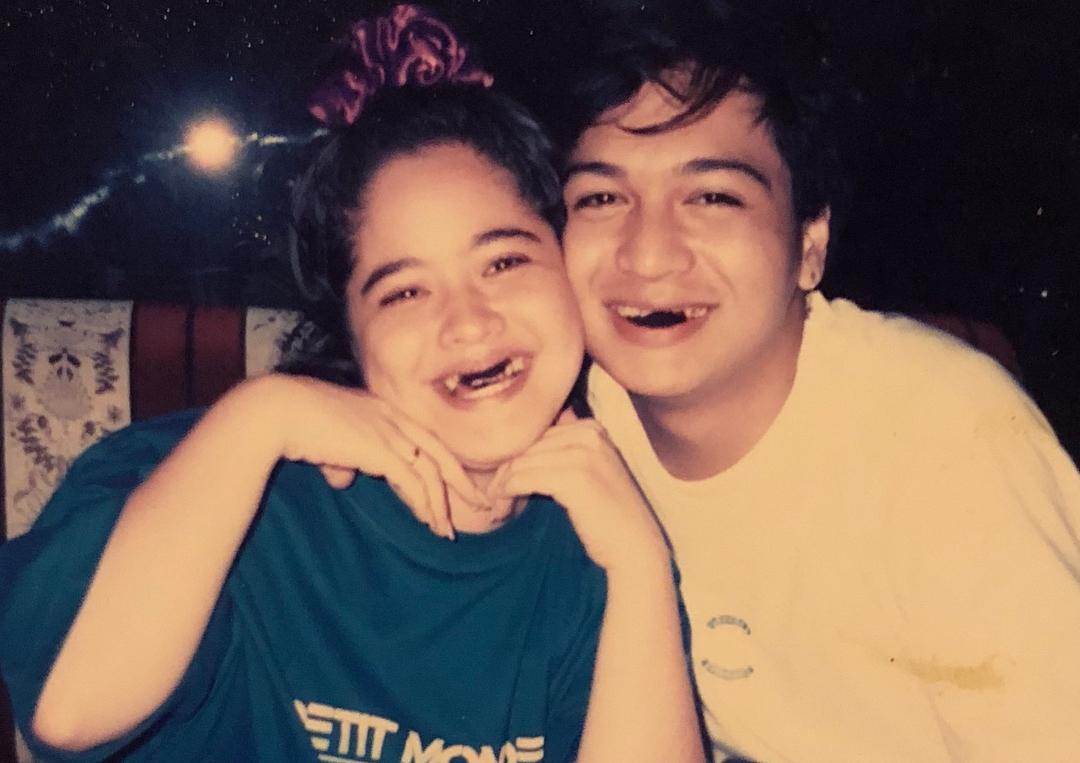 It's decades of love for Manilyn and Aljon seen in these '90s photos ...