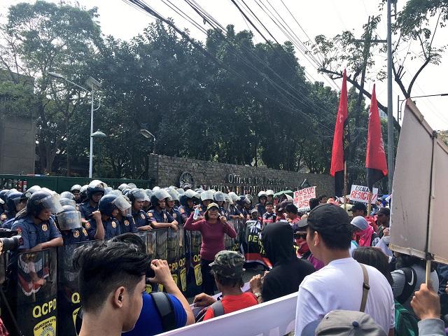 Kadamay rallies against eviction and for permanent occupation in Pandi ...