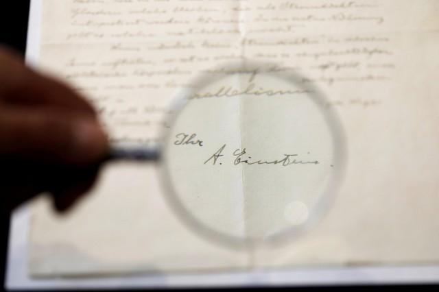 Einstein letters of admiration and advice auctioned in Jerusalem | GMA ...