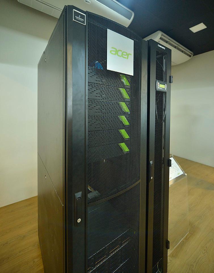 First data science lab in the PHL launched | GMA News Online