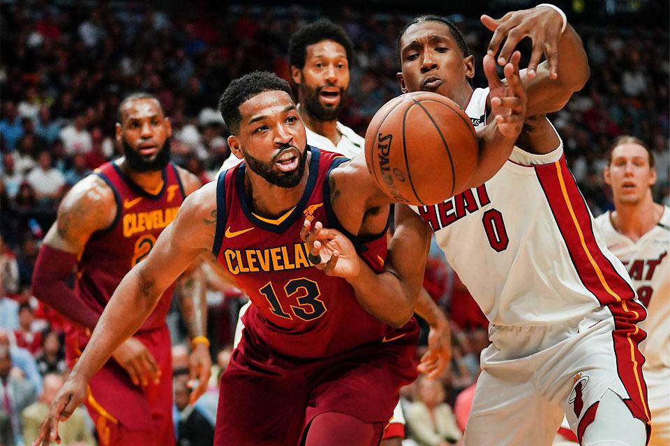 Cavs score season-low 79 in loss to Heat as Love hurt | GMA News Online