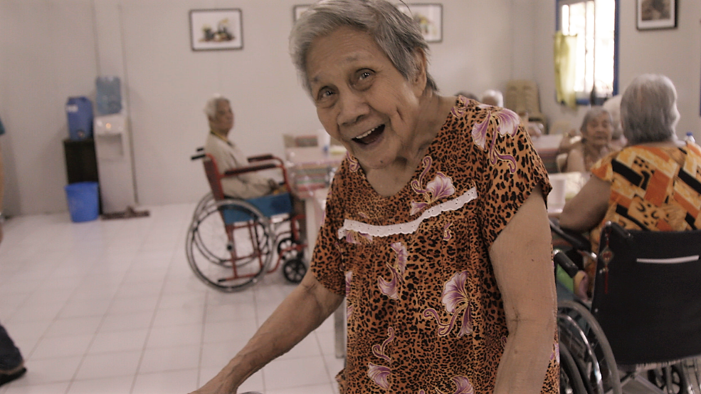 Mga lola na walang tirahan at kasama sa buhay, kilalanin sa 'Front Row ...