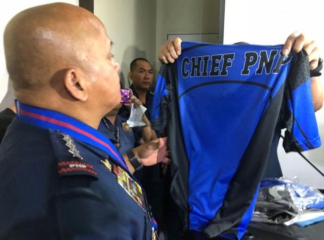 Bato dela Rosa takes last sentimental tour of PNP offices | GMA News Online