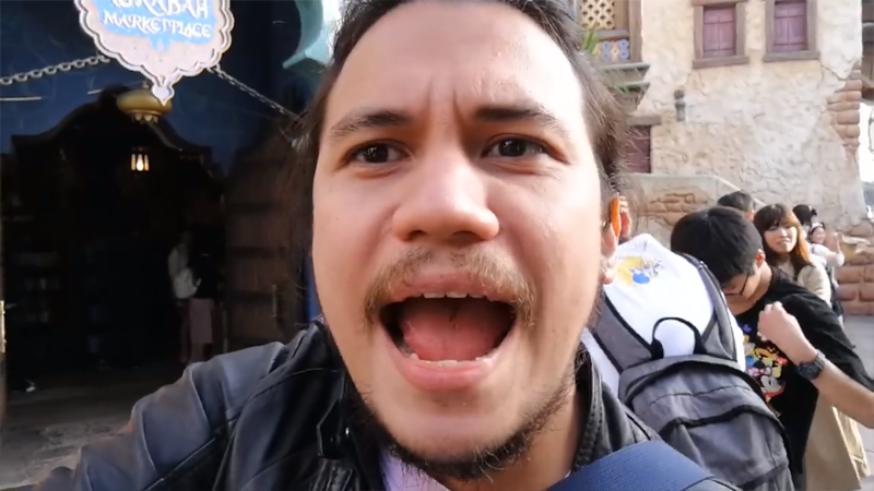 Yael Yuzon makes waves on social media again as he Aladdins his way ...