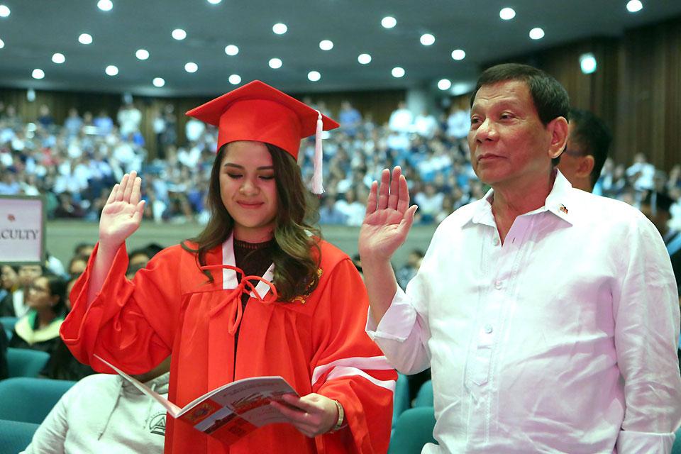 Duterte attends granddaughter's graduation rites | Photos | GMA News Online
