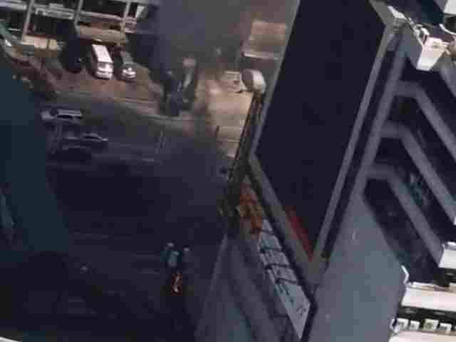 Exploding sounds heard as power line along EDSA catches fire │ GMA News ...