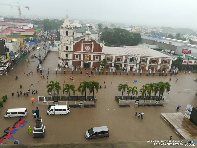 Red warning level for Cavite, Batangas, Bataan as Habagat brings floods