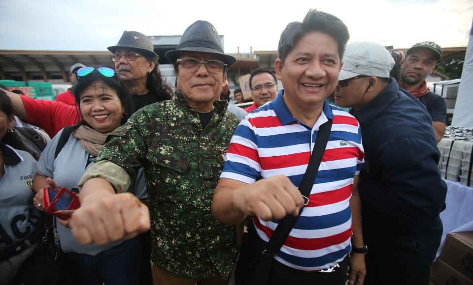 Supporters celebrate Duterte's 2nd anniversary in office | Photos | GMA ...