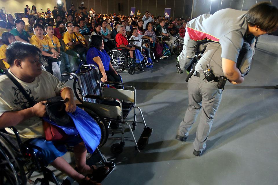 PWDs attend emergency preparedness forum in Pasay | Photos | GMA News ...