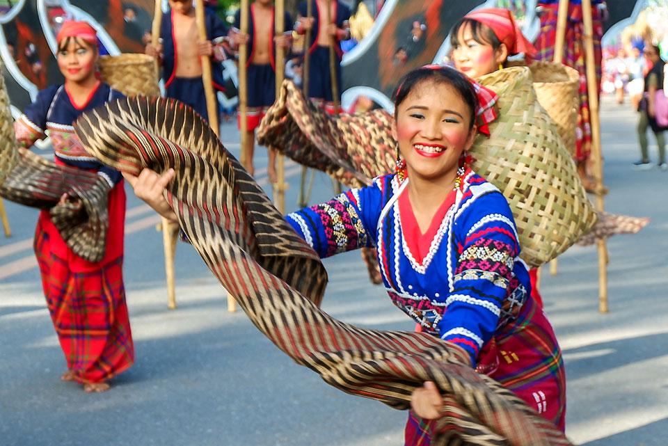 Colorful street dancing highlights T'nalak Festival | Photos | GMA News ...