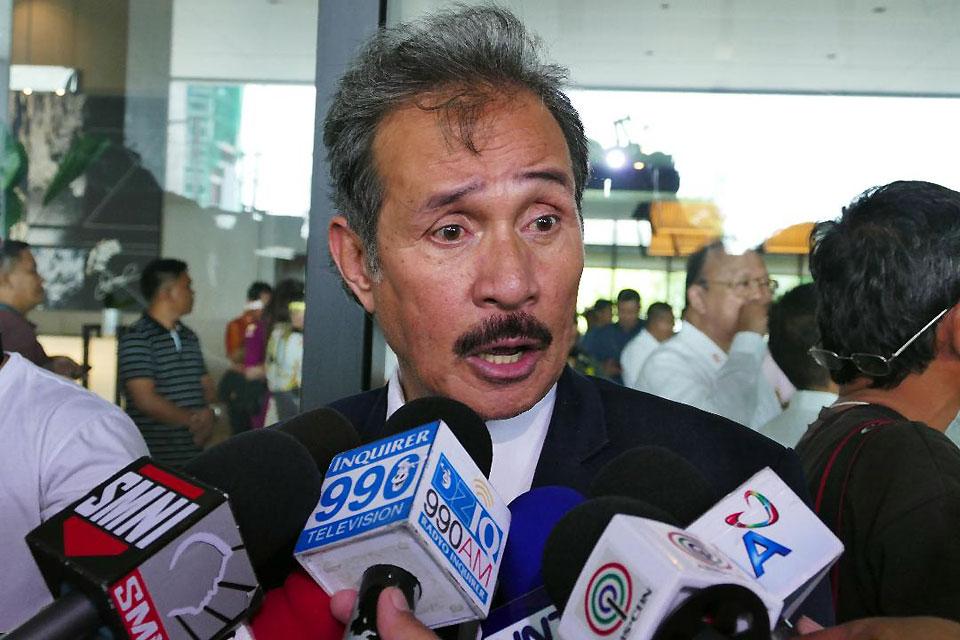 Fredenil Castro poised to replace Andaya as House majority leader | GMA ...