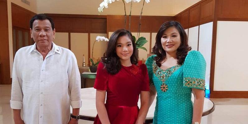 President Duterte with Kitty and Honeylet before SONA 2018 | GMA News ...