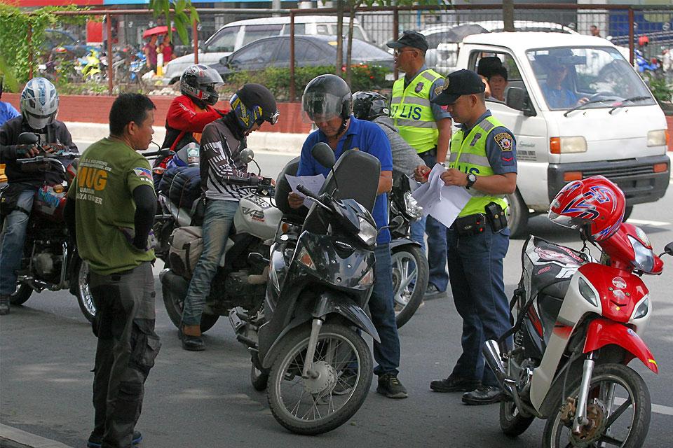 Manila Cops To Set Up Checkpoints For Traslacion 2019 Security GMA manila-cops-to-set-up-checkpoints-for-traslacion-2019-security-gma