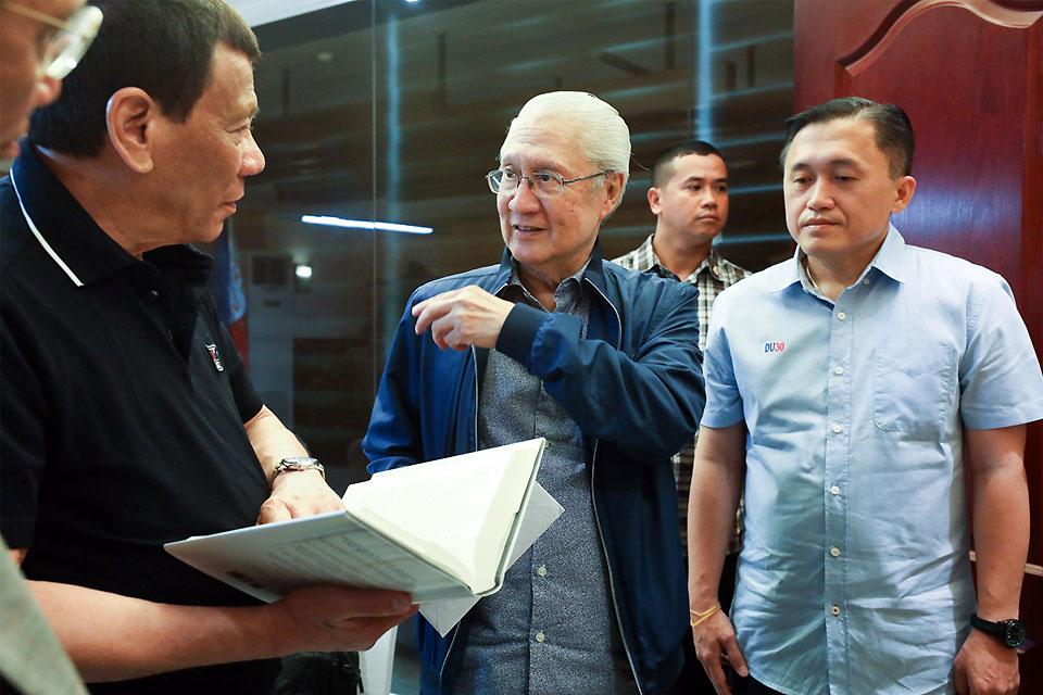 Manila Times chairman denies Tatad 'fired' on Duterte's order | GMA ...