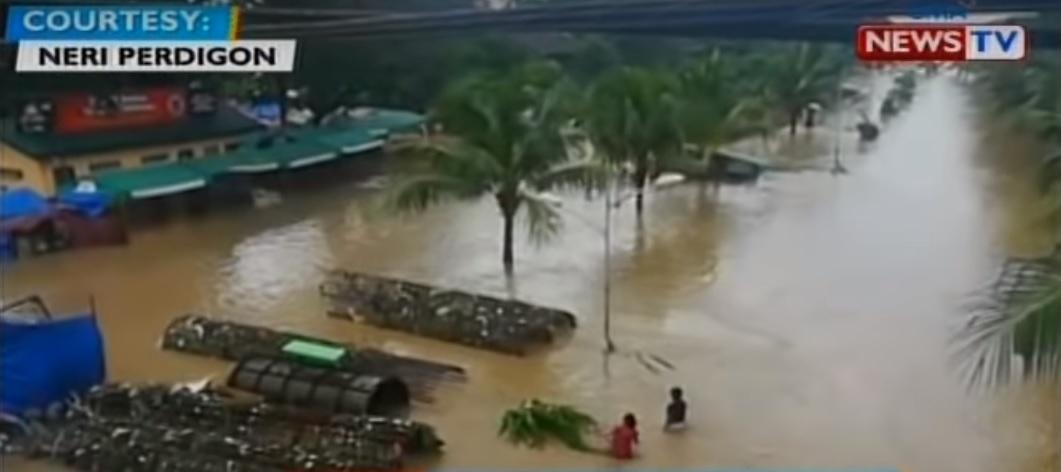 Flash floods hit Sta. Maria, Marilao, and Bocaue in Bulacan │ GMA News ...