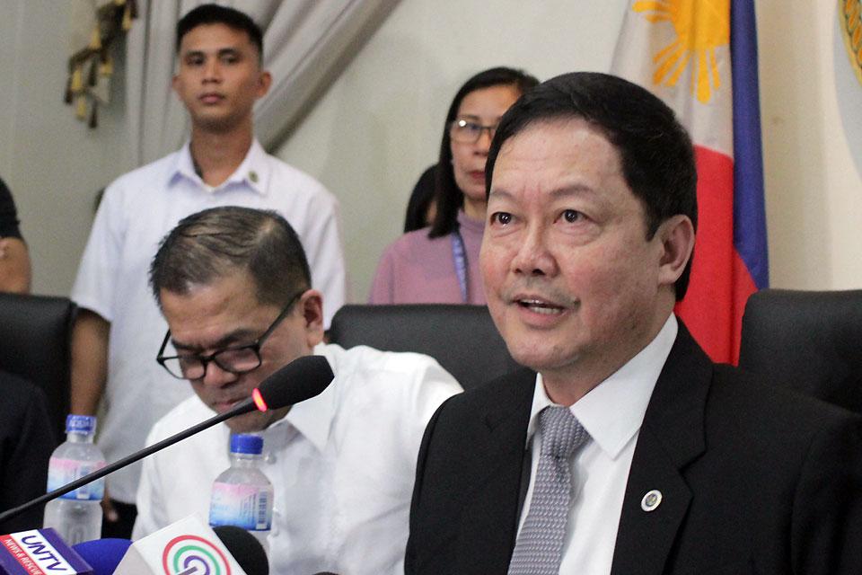 DOJ asks Makati court to issue alias arrest warrant vs. Trillanes | GMA ...