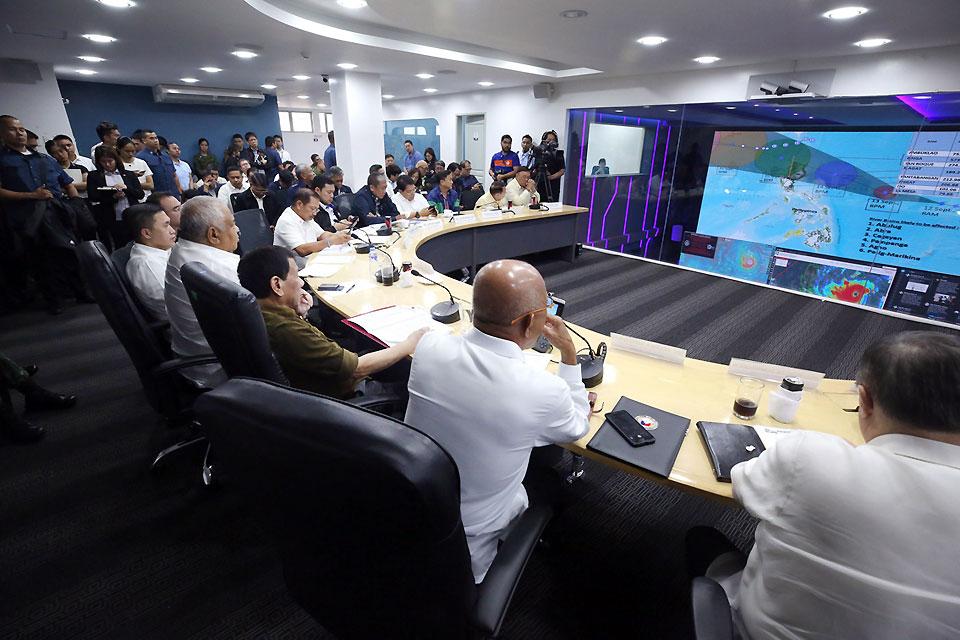 Duterte conference with AFP, PNP postponed due to preps for Ompong Duterte conference with AFP, PNP postponed due to preps for Ompong