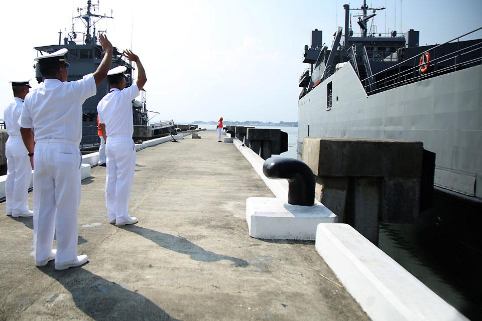 Navy sets sail for first-ever ASEAN-China Maritime Exercise 2018 ...
