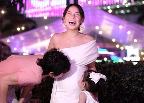 It's a girl for Andi Manzano and GP Reyes! | GMA News Online